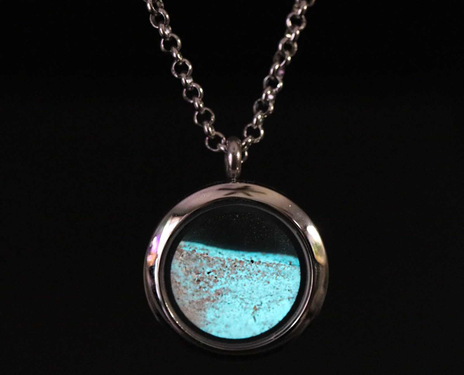 Glow in the Dark Cremation, Glowing Jewelry, Cremation Locket for Ashes ...