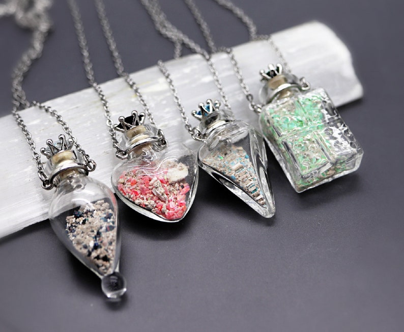 Cremation Locket for Ashes, Human Ash Keepsake, Cremation Necklace for ...