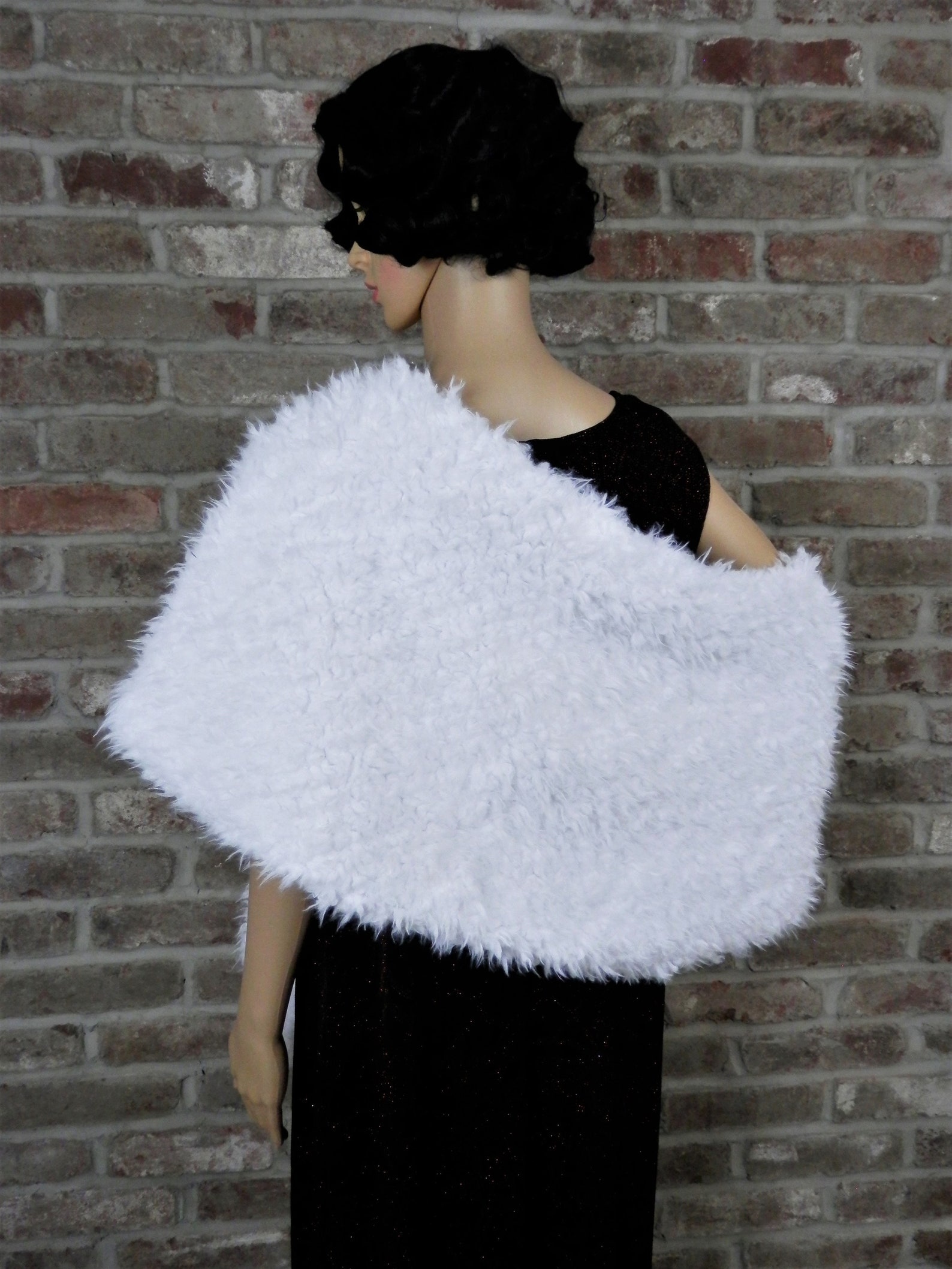 Faux Fur Wrap White Llama Fur Stole Winter Wedding White Fur - Etsy