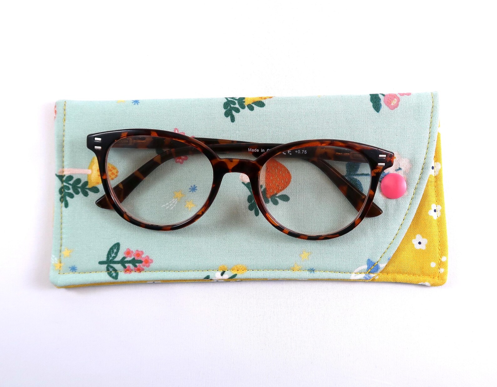 Glasses Case, Sunglasses Case, Fabric Eyeglasses Cover Mushrooms and ...