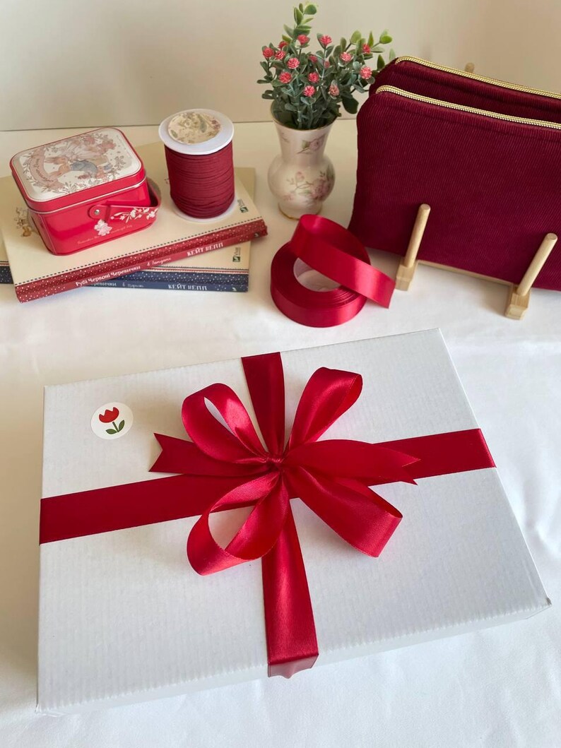 Large Velvet Makeup Bag – Cherry Red, Floral or Cherry Lining - Etsy