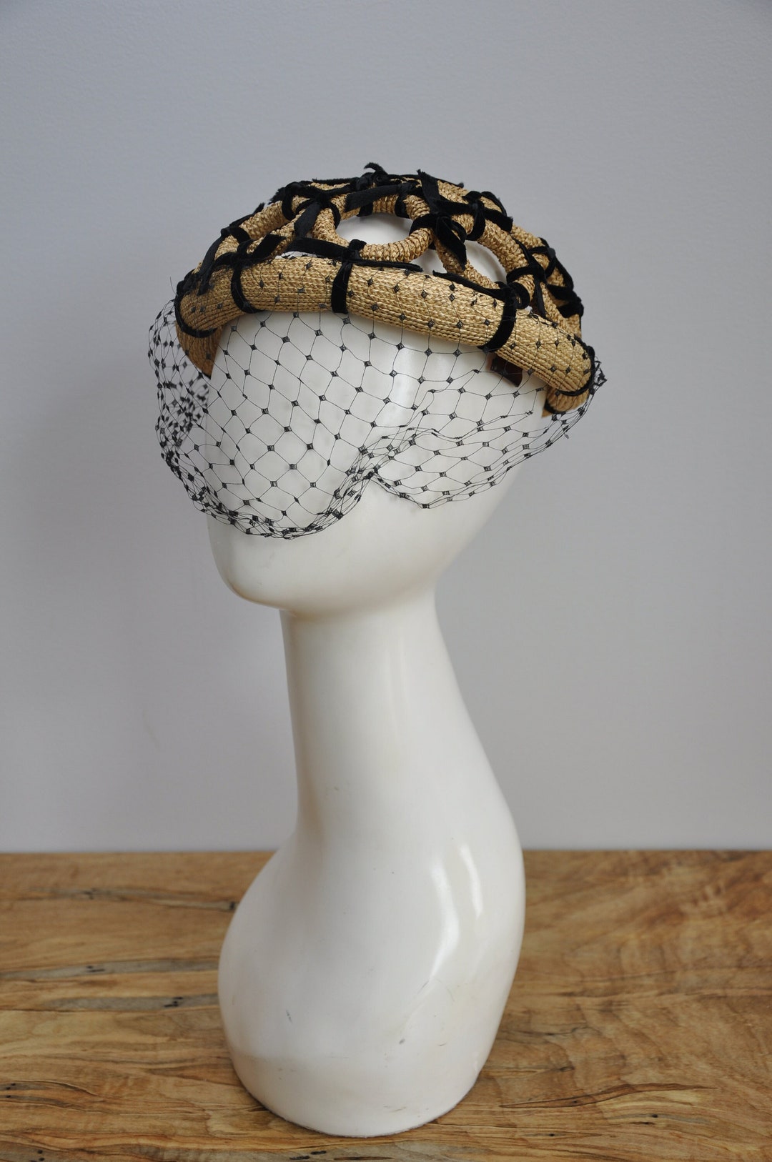 Vintage 1940s Straw Circles Hat With Velvet Bows - Etsy