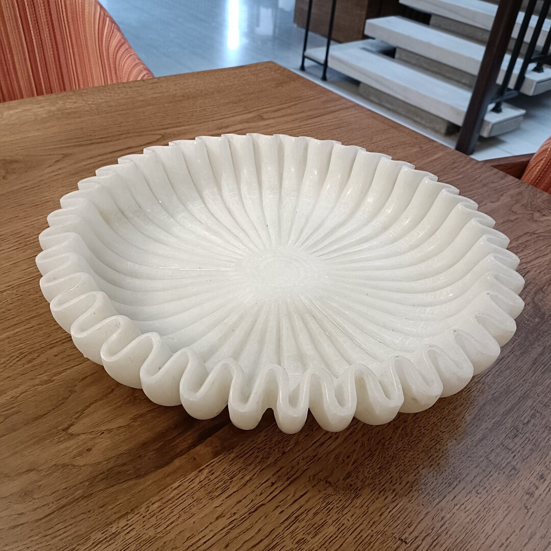 15 Inch Decorative White Marble Ribbed Wave Ruffle Fruit Bowl for Home ...