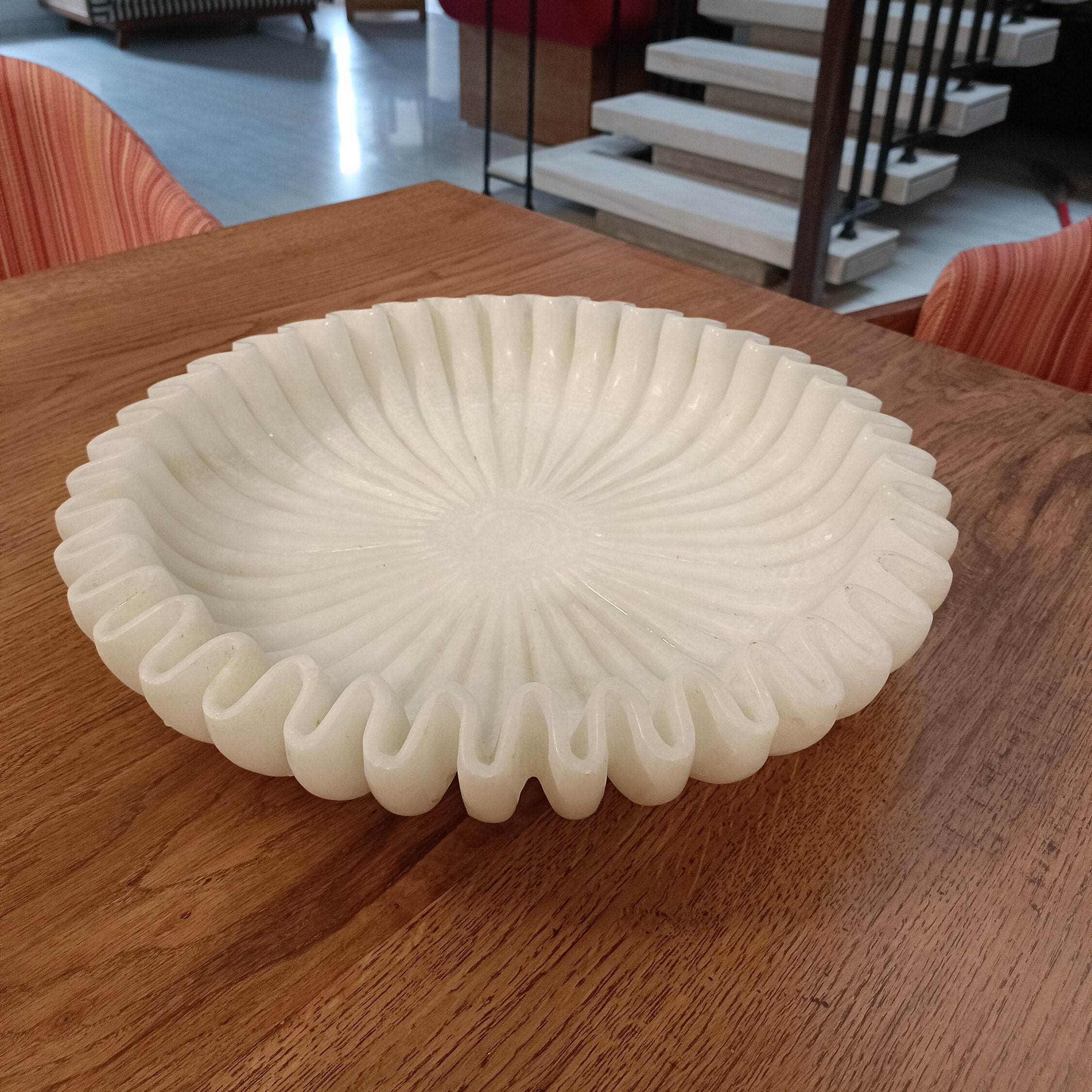 15 Inch Decorative White Marble Ribbed Wave Ruffle Fruit Bowl for Home ...
