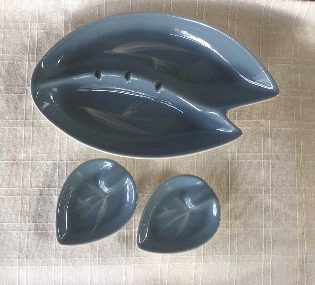 MCM Ashtrays by Winfield Pottery California USA- Leaf Shaped Ash Trays ...