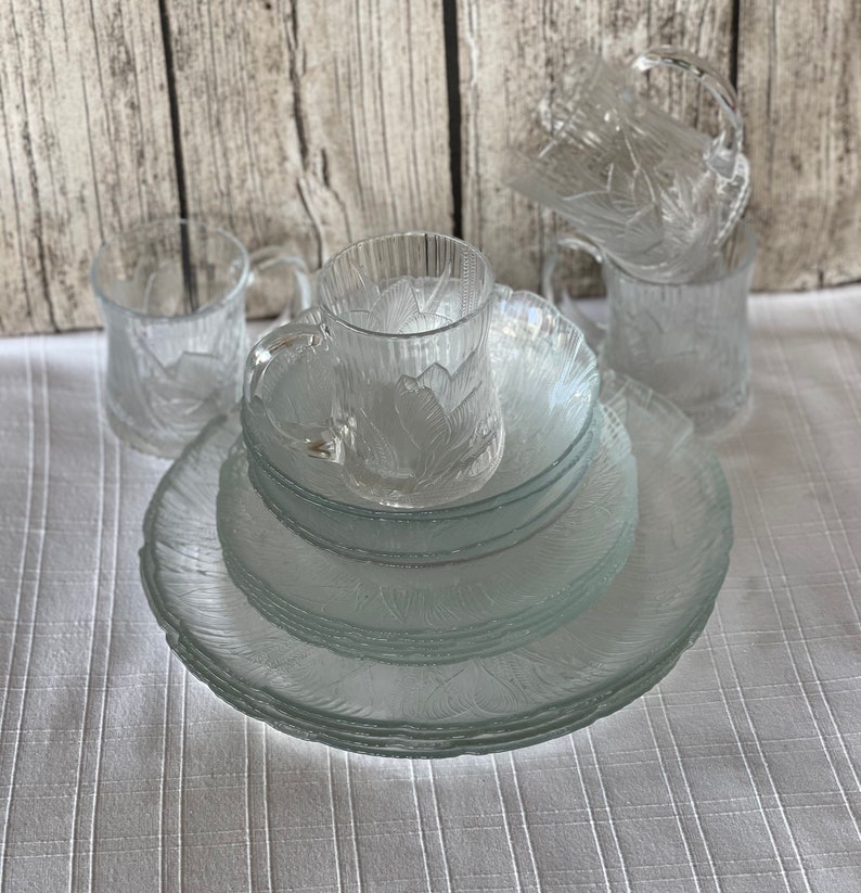 Arcoroc Canterbury Crocus Dinnerware CHOICE Dinner Plates - Etsy