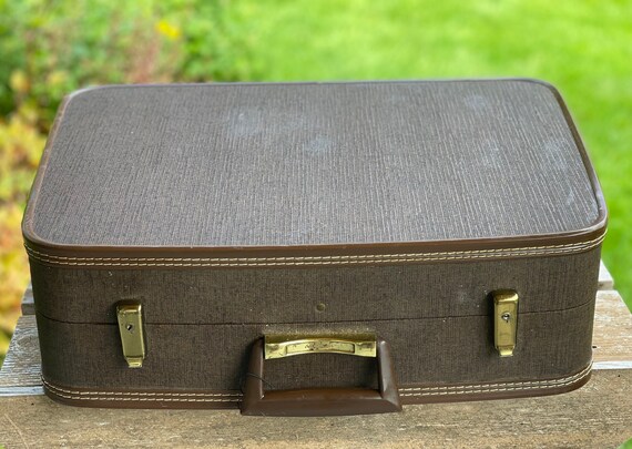 RETRO Brown Hardside Suitcase, Retro Suitcase - Gem