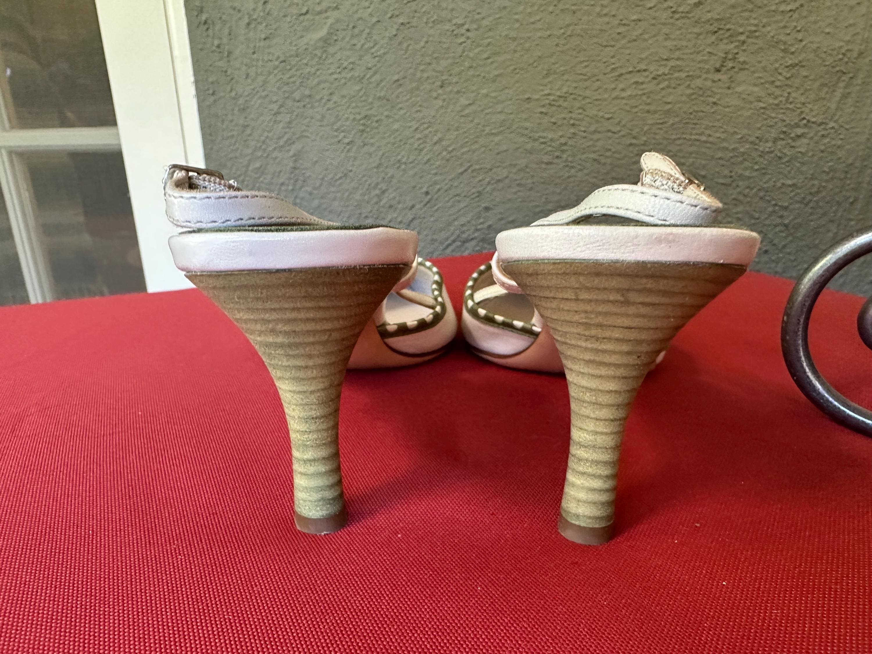 Emma Hope's Chic, Gorgeous Two Tone Sling Back Pumps W Tassles - Etsy