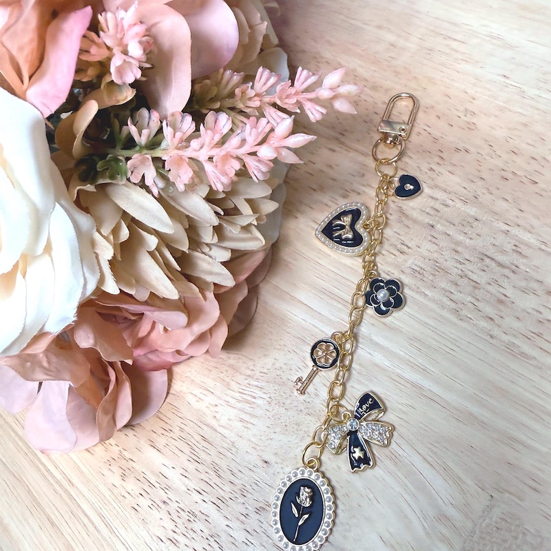 Kindle Chain Black - Etsy