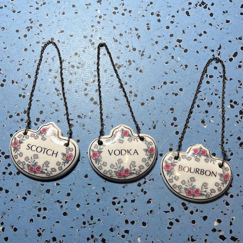 Vintage Kingsley Scotch, Vodka, Bourbon Roses Bone China Great Britain ...
