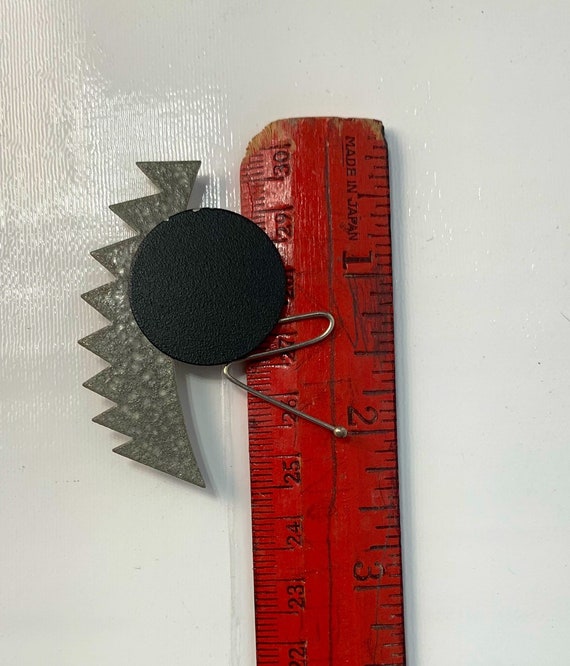 Retro 1980's Spaz Pixel Brooch - Gem