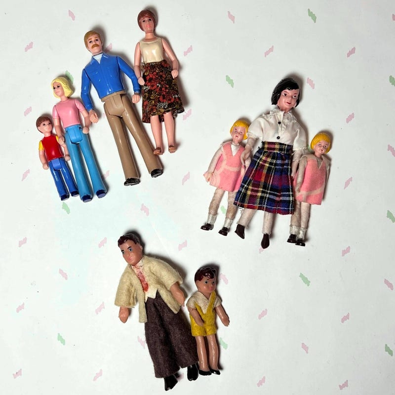 People for 1/4” Dollhouse - Etsy