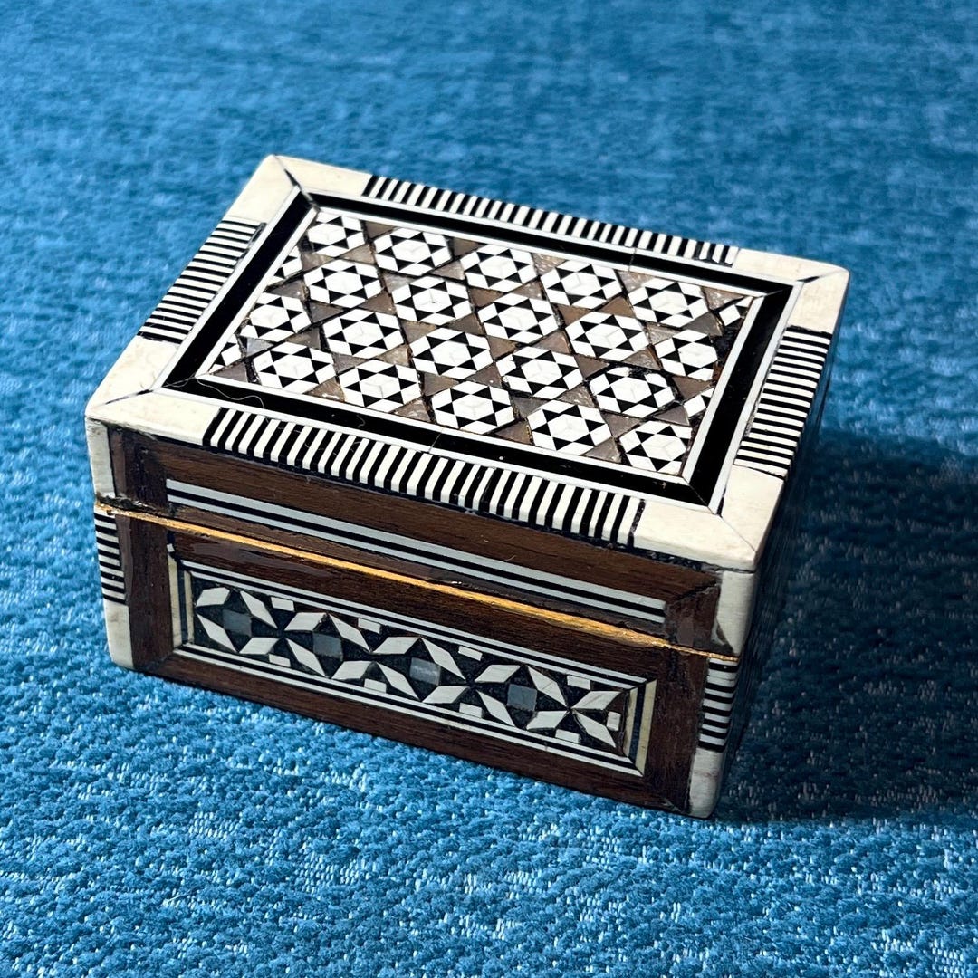 Vintage Small Egyptian Mosaic Inlaid Mother of Pearl Wooden Jewelry Box ...