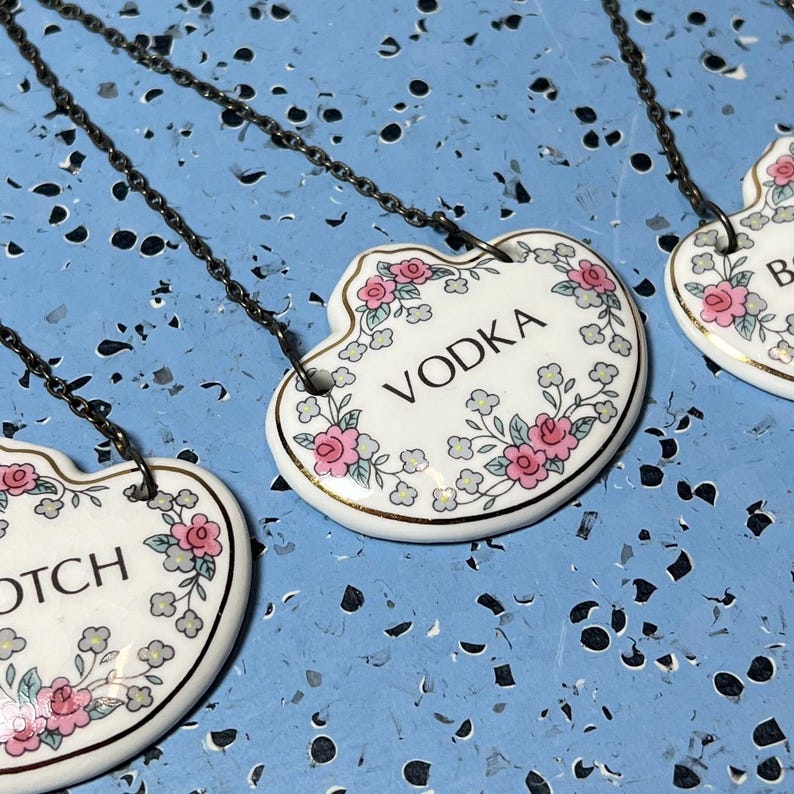 Vintage Kingsley Scotch, Vodka, Bourbon Roses Bone China Great Britain ...