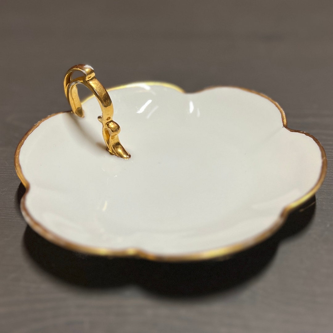 Vintage Zeh Scherzer Bavaria Gold Rimmed Flower Shaped Handled Plate ...