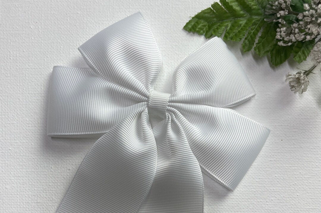 White Tails Down Hair Bow , Beautiful White Grosgrain Bows for Girls ...