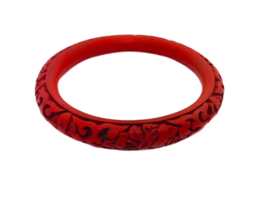 Cinnabar Mid Century Vintage Red Chinese Carved Lacquer Cinnabar Bangle ...