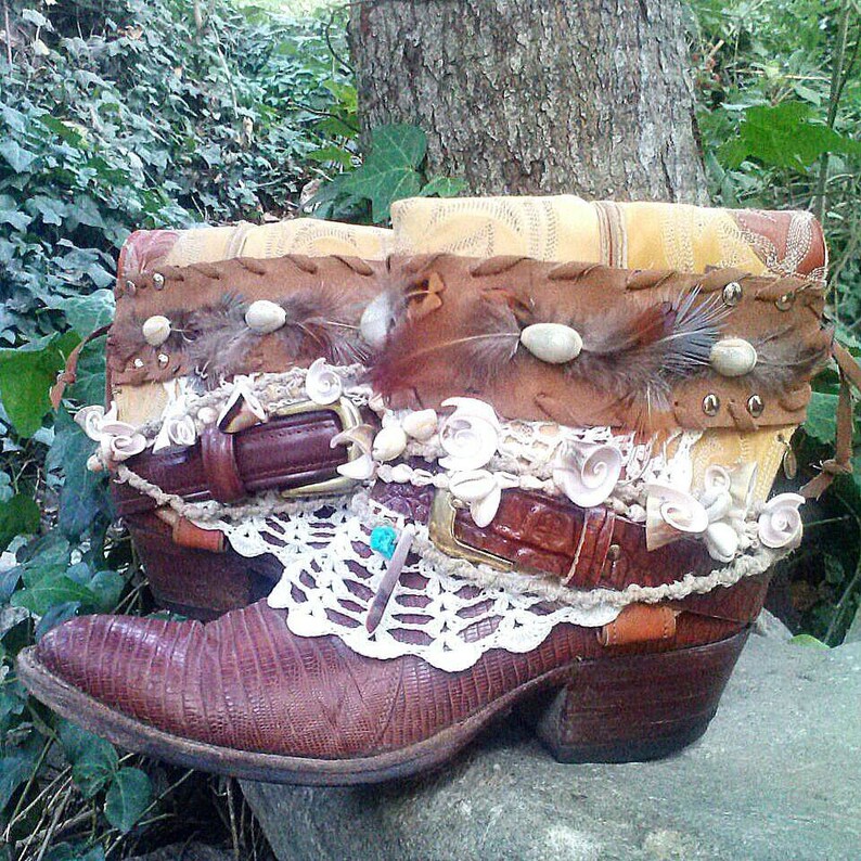 Oregon Trail Custom Upcycled Reworked Repurposed Boots - Etsy