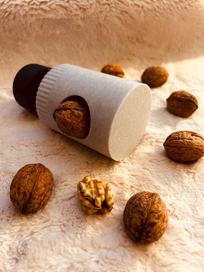 Manual Nut Cracker – Modern 3D Printed Walnut Cracker – Strong & Easy ...