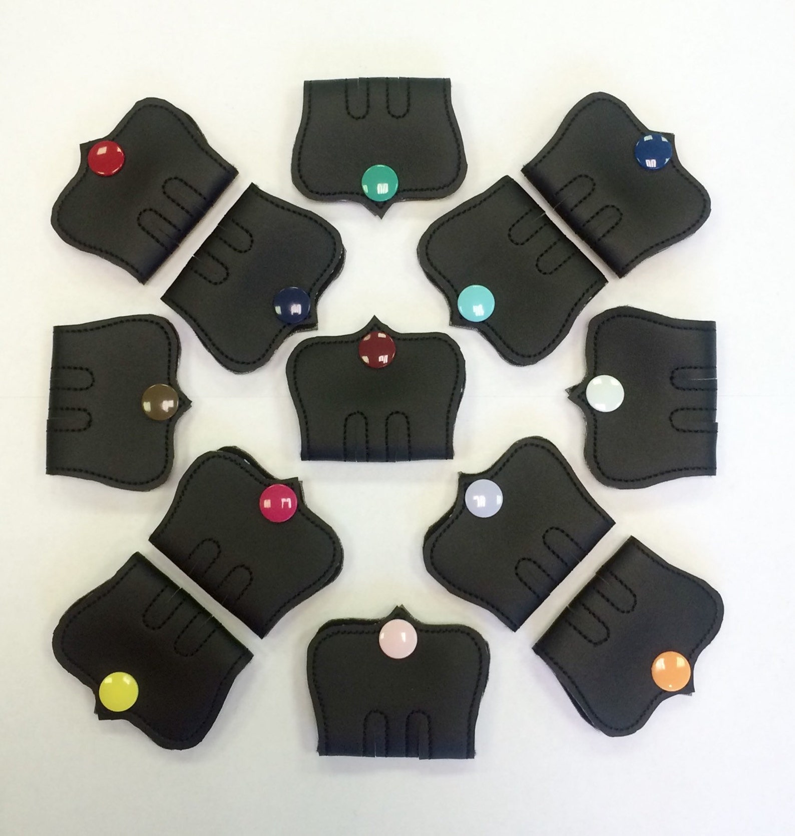 Cord Keeper, iPhone Cord, Ear Bud Cord, Cord Organize, Black Vinyl Cord ...