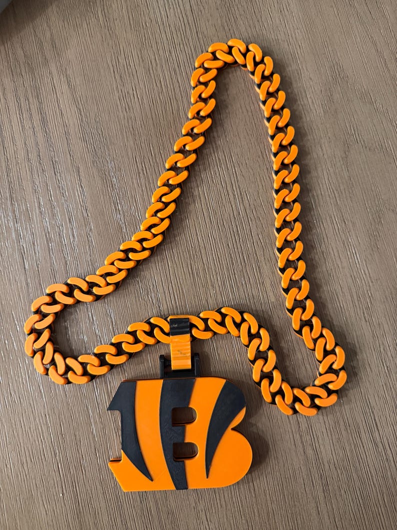 Custom 3D Printed Sports Team Chain - Personalized Fan Chains for Any ...