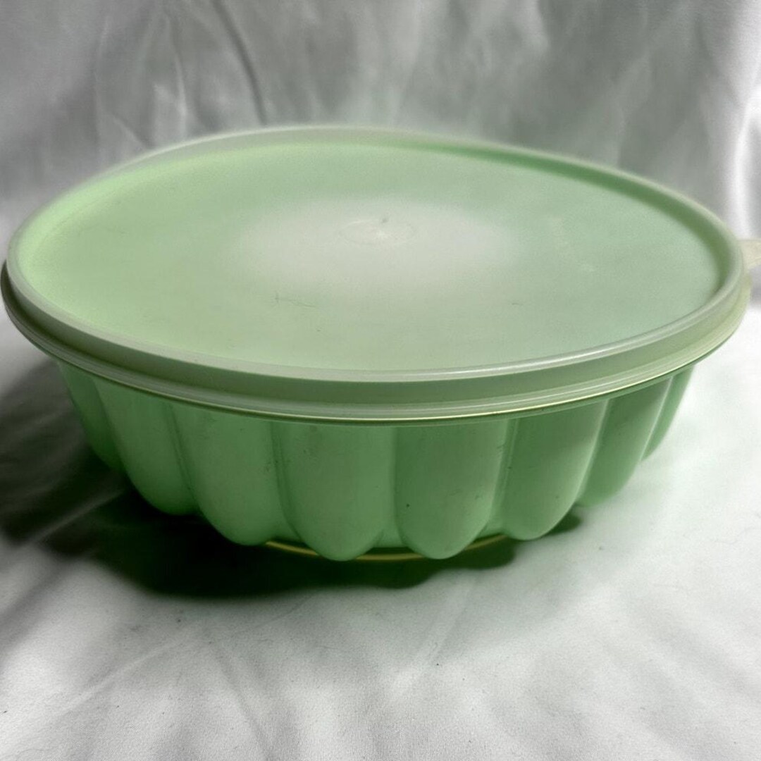 Vintage Tupperware Jello Gelatin Dessert Mold Baking Party Mint Green ...