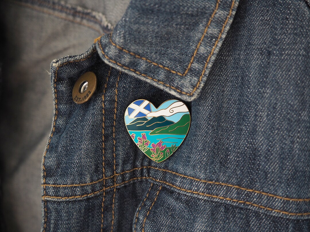 Scotland Lover Enamel Pin Scottish Heart Shaped Badge Travel Gift ...