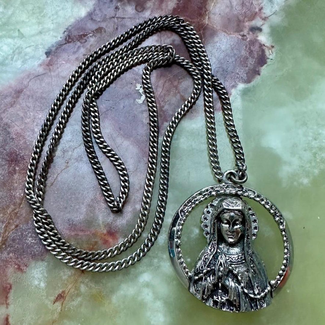 Vintage 1960s WESTON VIRGIN MARY Lady of Faith Medallion Pendant ...
