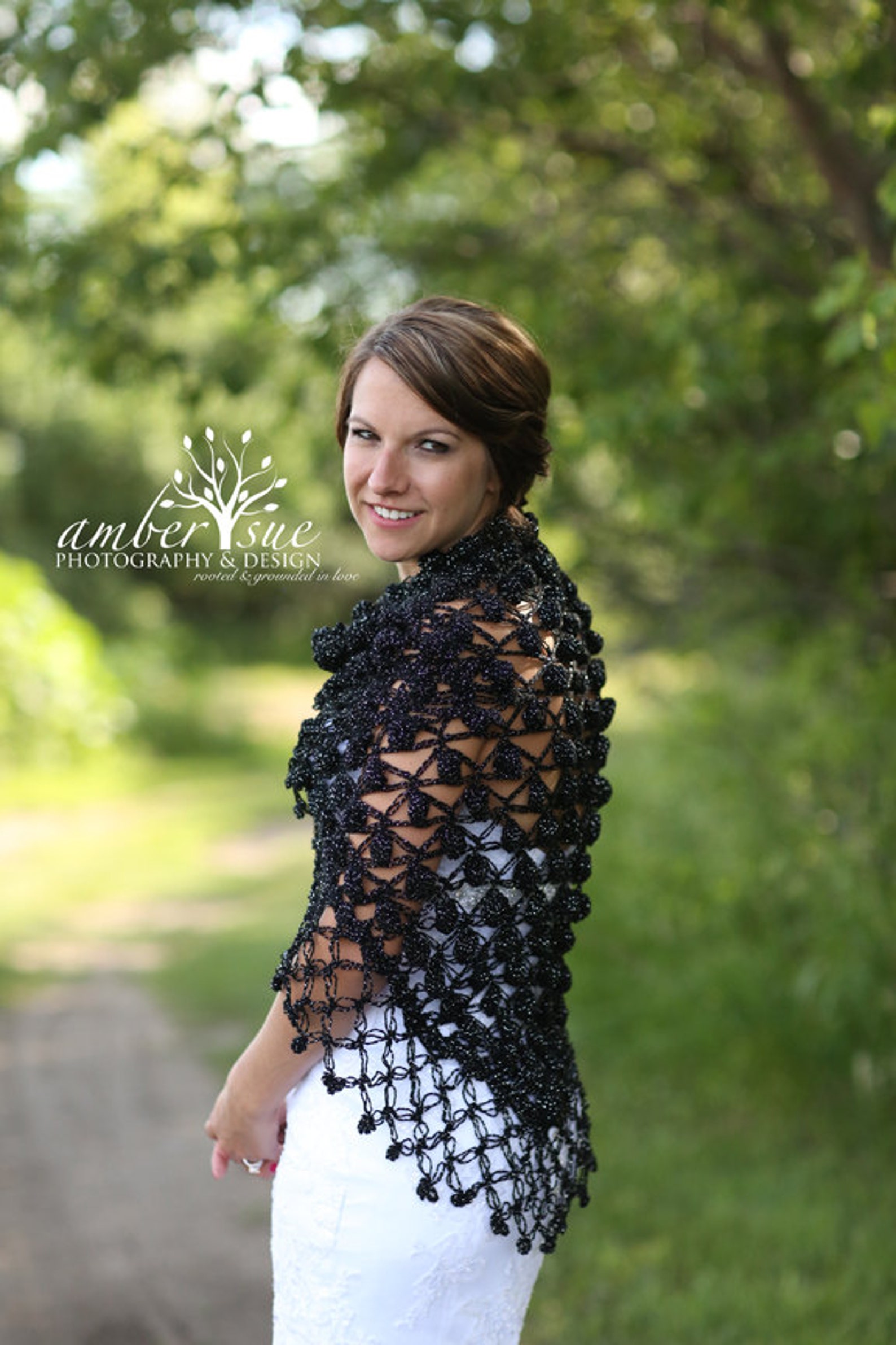 Chal negro chal de ganchillo chal de boda envoltura negra | Etsy