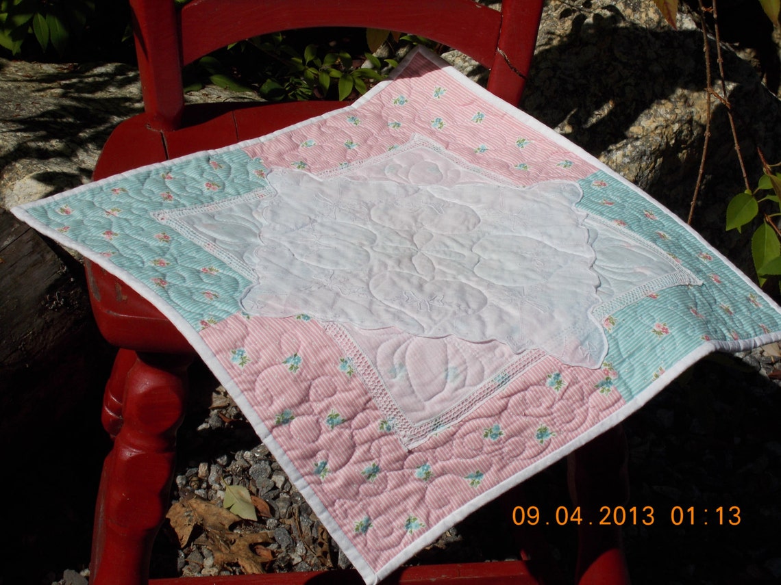 Mini Antique Hanky Quilt - Etsy