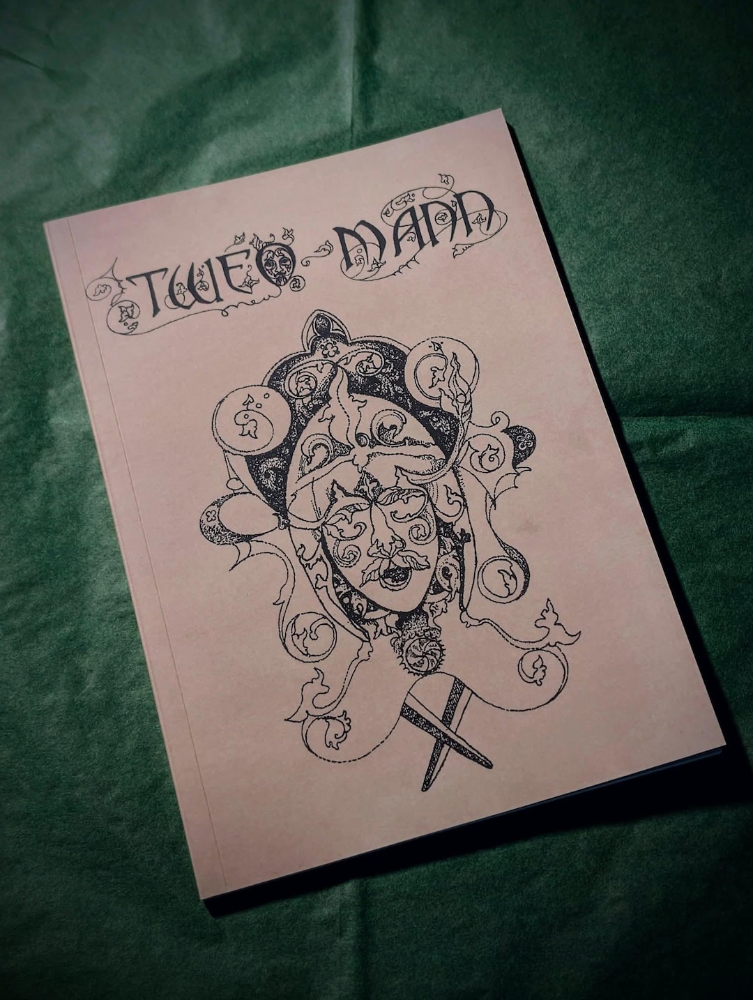 Twéo-mann Dark Folklore Short Story & Art Zine - Etsy UK