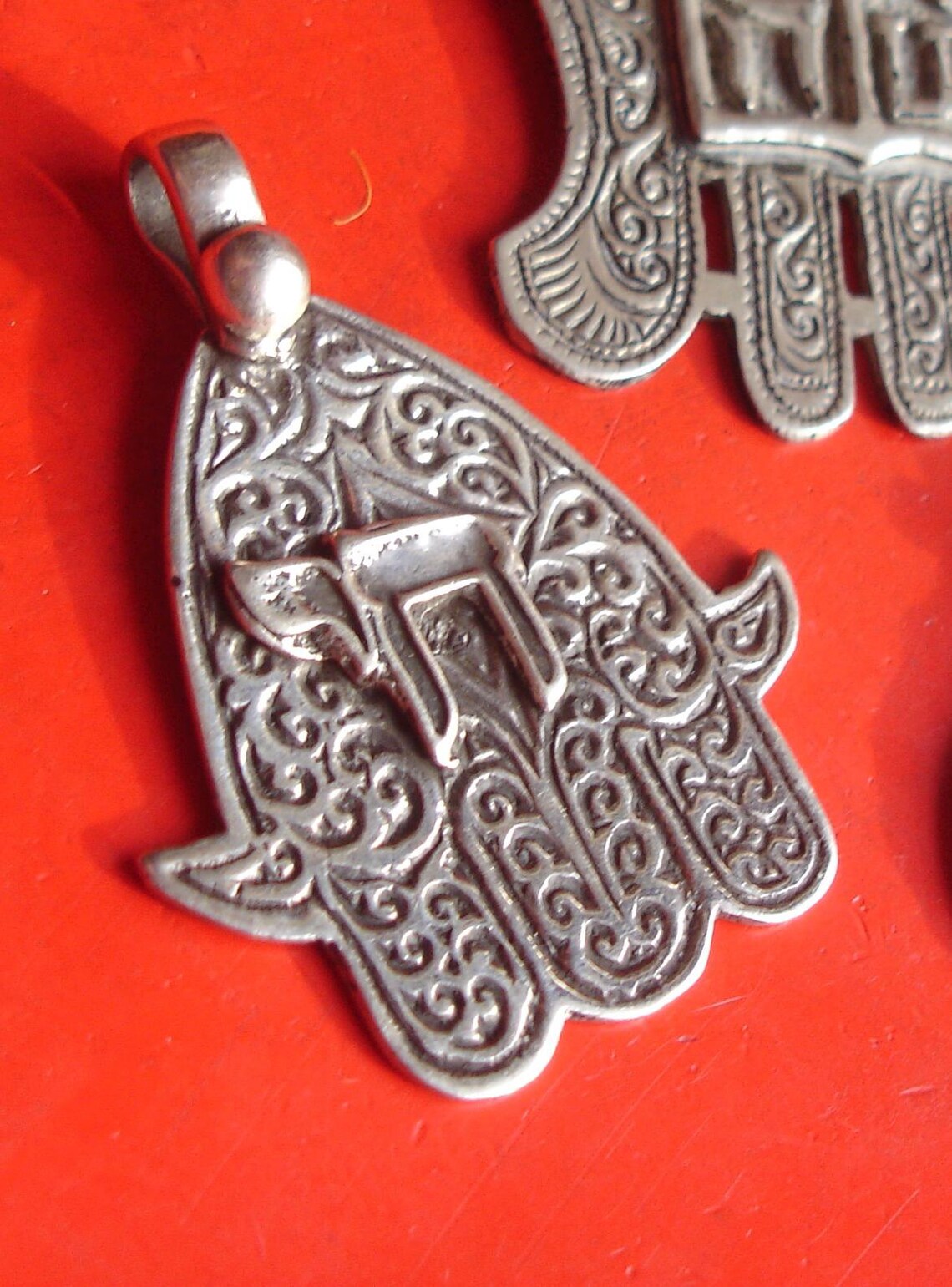 Moroccan SILVER Hand Engraved Hamsa Hand Pendant With Hebrew Text ...