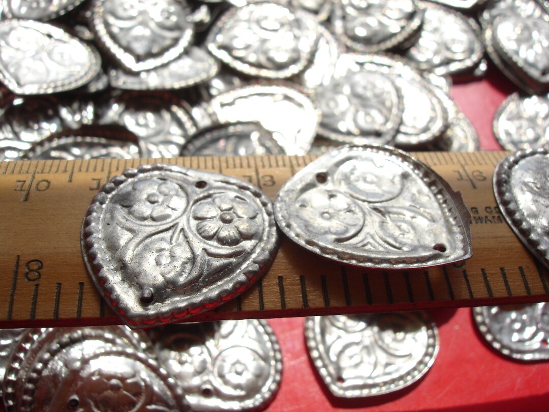 100 X Turkoman Style Embossed Silver Colour Heart Discs With - Etsy