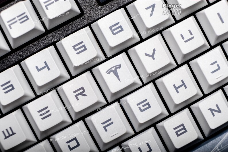 Tesla Cybertruck Fanart RGB Mechanical Keyboard / Keycap Set With ...