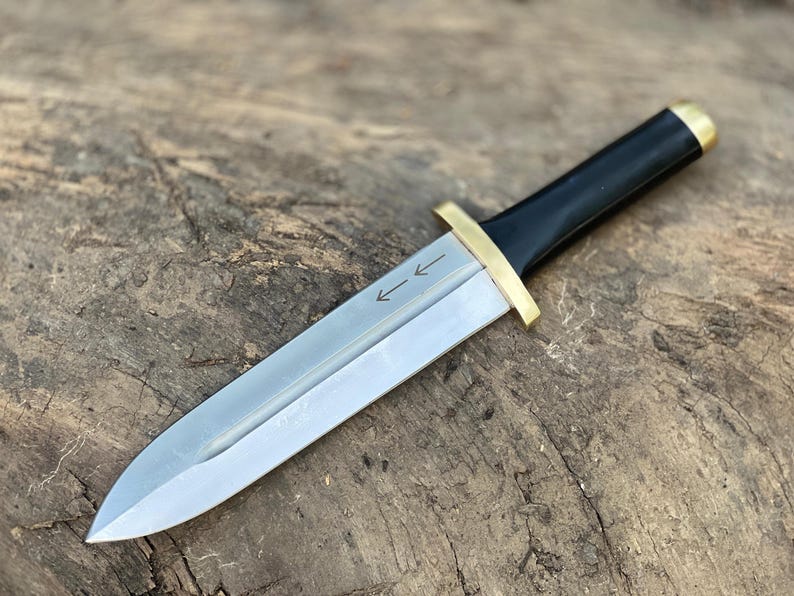 Handmade Thorfin Dagger, D2 Steel Hunting Knife, Vinland Saga Replica ...