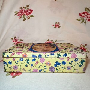 Vintage 1992 Whitman’s Chocolate Tin Box 150th Limited Anniversary ...