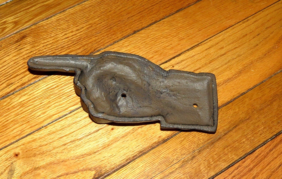 Pointing Hand Vintage Style Cast Iron Wall Hanging or Sign | Etsy