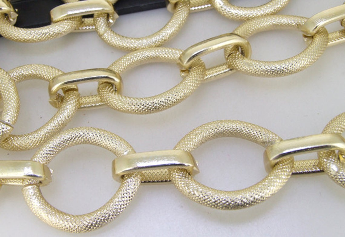 One Chain Long Shiny Loop Dot 30mmx35mm 14mmx25mm Light Gold Aluminum ...