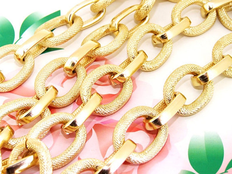 One Chains Long Shiny Loop Dot 22mmx28mm 14mmx25mm Plated Gold - Etsy