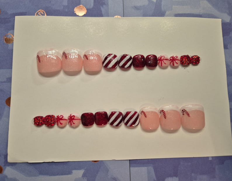 Christmas Toe Nails With Gems, Glitter, Candy Cane, Bows, Handmade ...