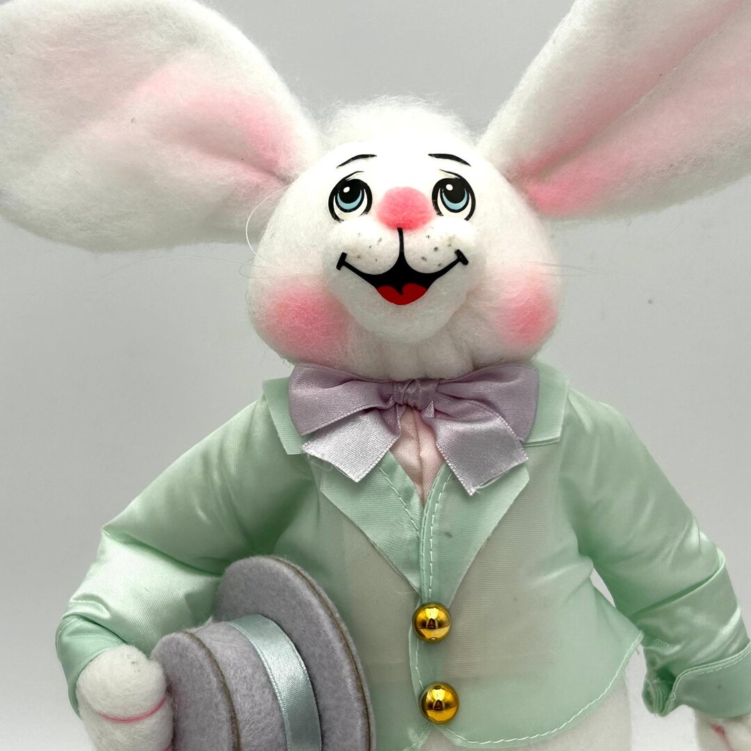 1997 Vintage Trendmasters Stand up Easter Bunny in Mint Green Suit With ...