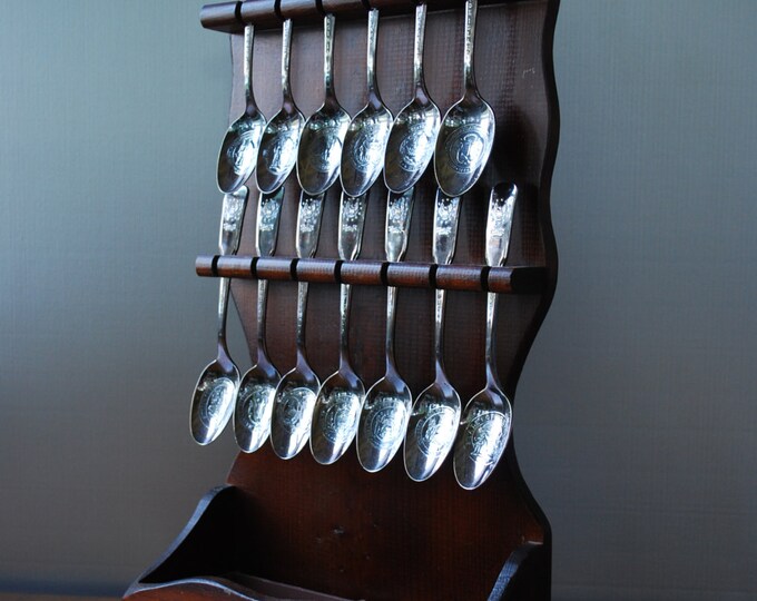 Vintage Spoon Rack/ Planter W/ Silver Souvenir Spoons 13 Colonies Bi ...