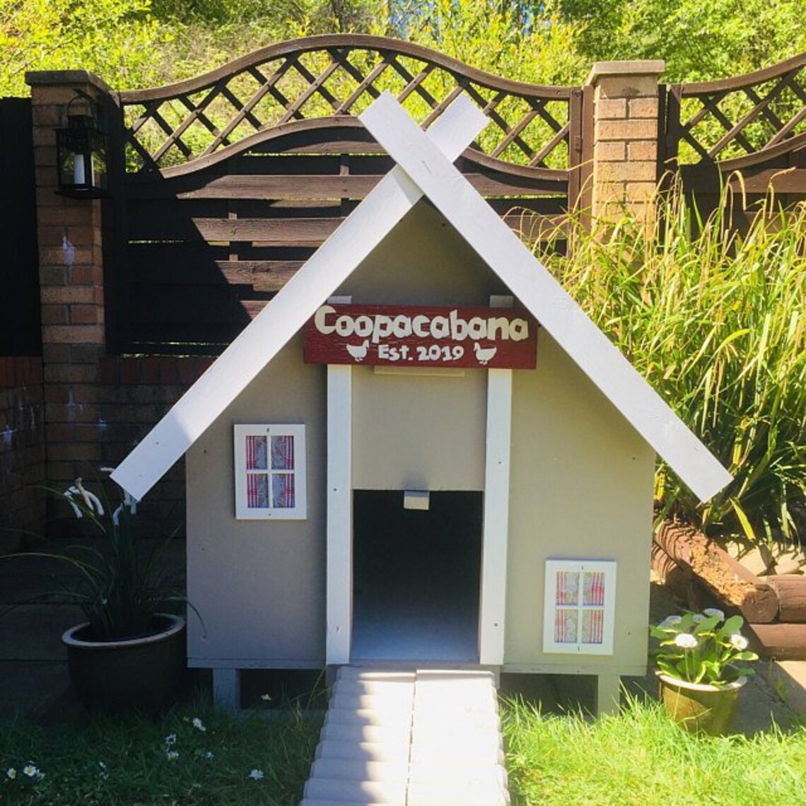 Hot Chicks Coop Sign Custom Wording Hobby Farmer Gift - Etsy