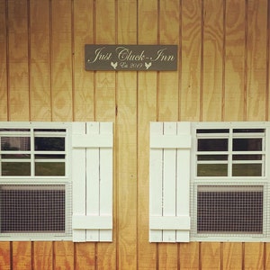 Hot Chicks Coop Sign | Custom Wording Hobby Farmer Gift - Etsy