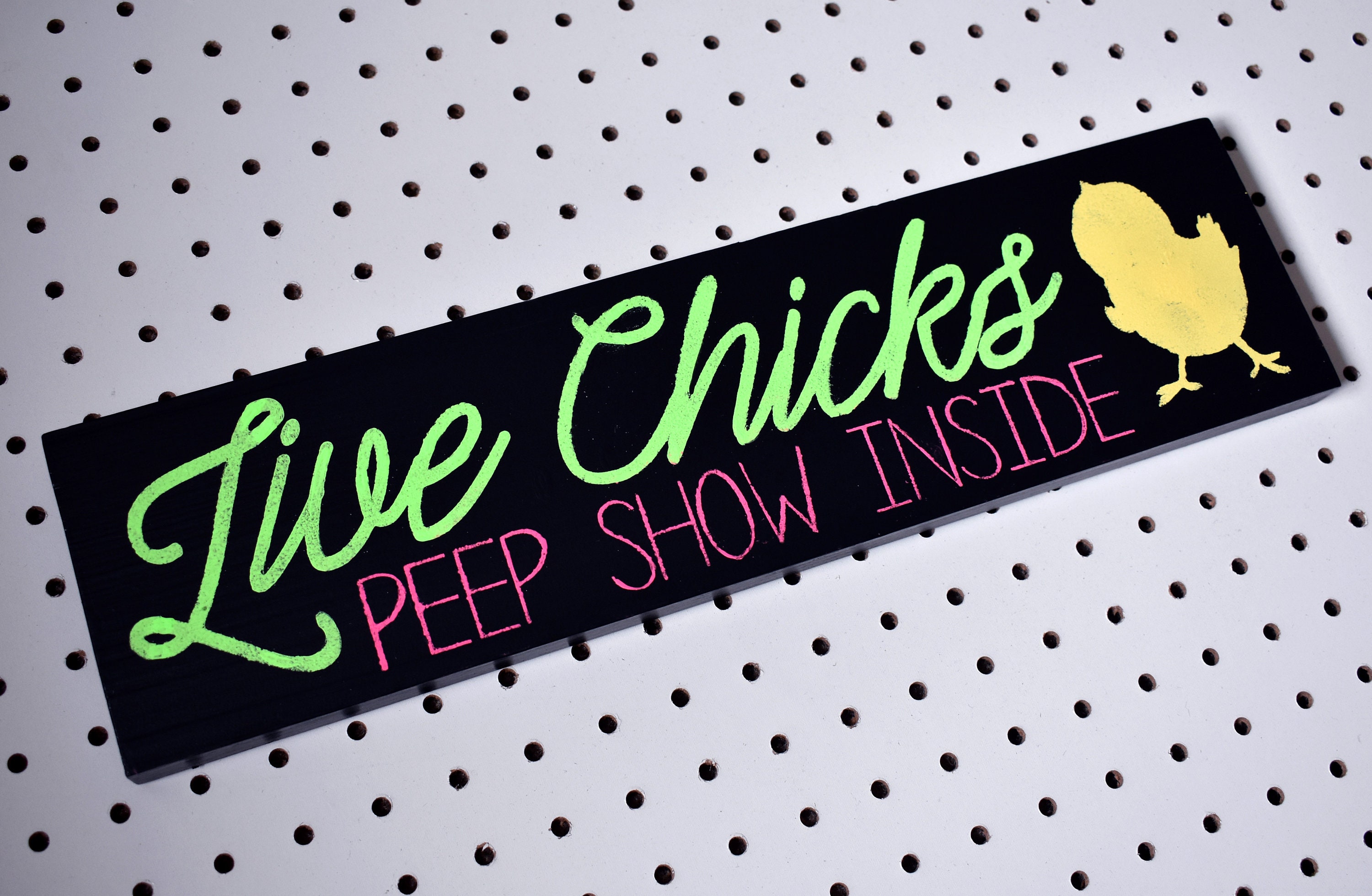 Peep Show Sign