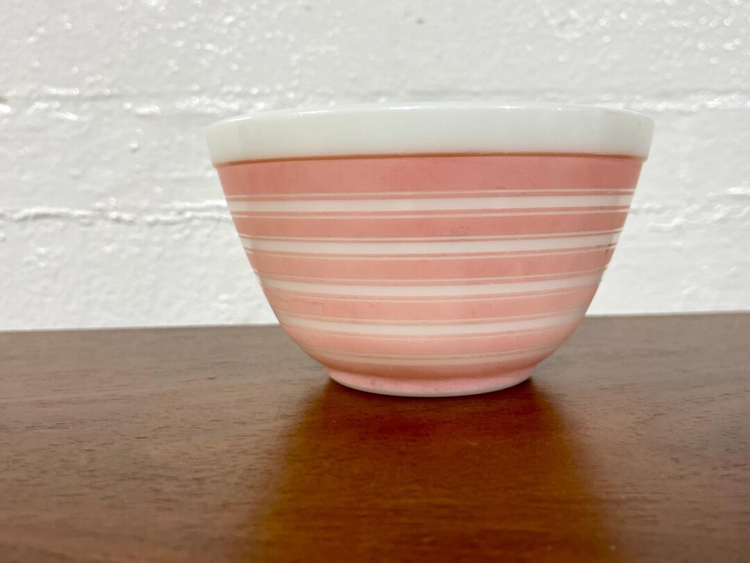 Pyrex Rainbow Stripes Pink Bowl Rare 401 1.5 Pint Cinderella Vintage ...