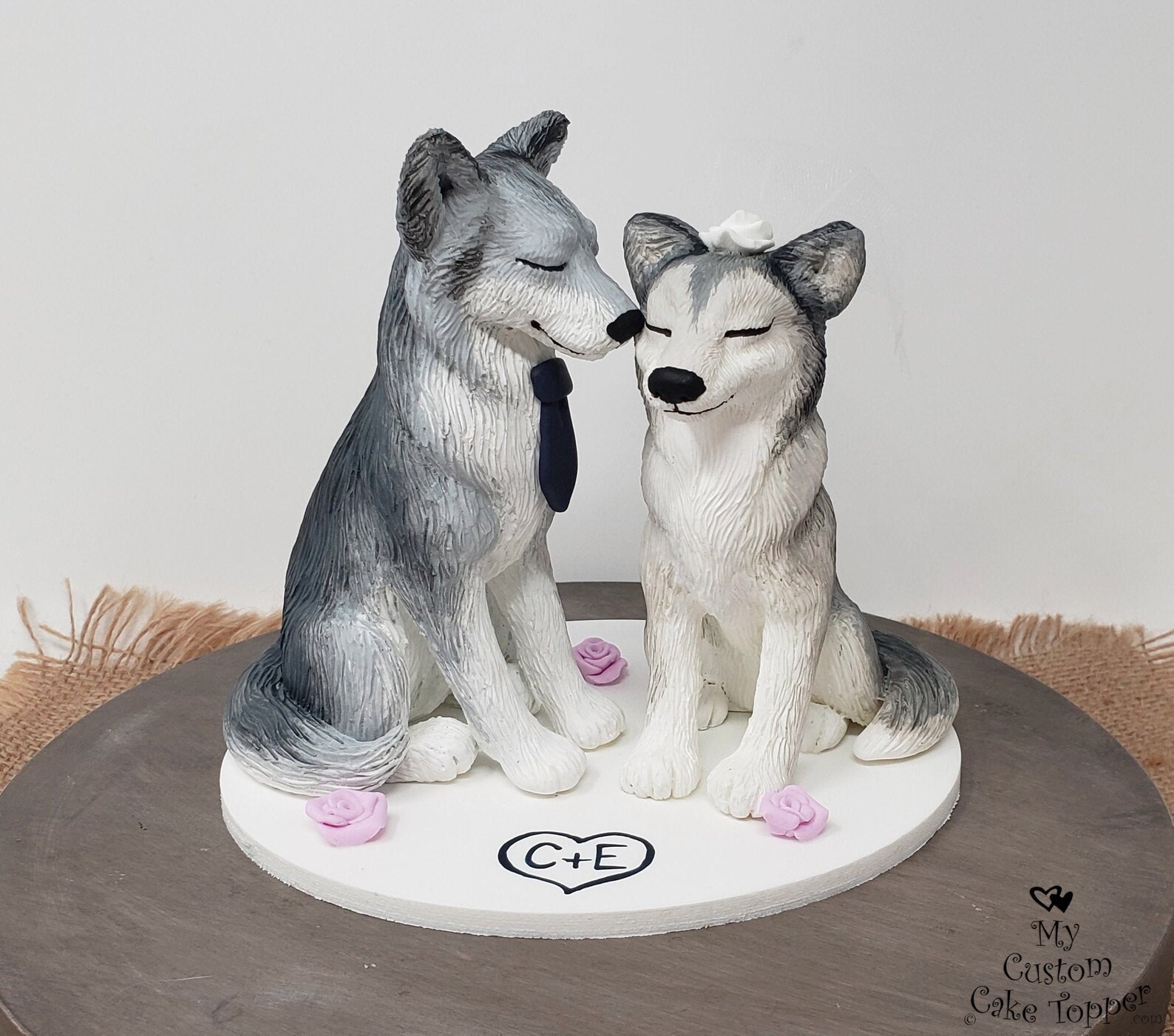 Realistic Wolves Wedding Cake Topper - Kissing Cheek - Etsy