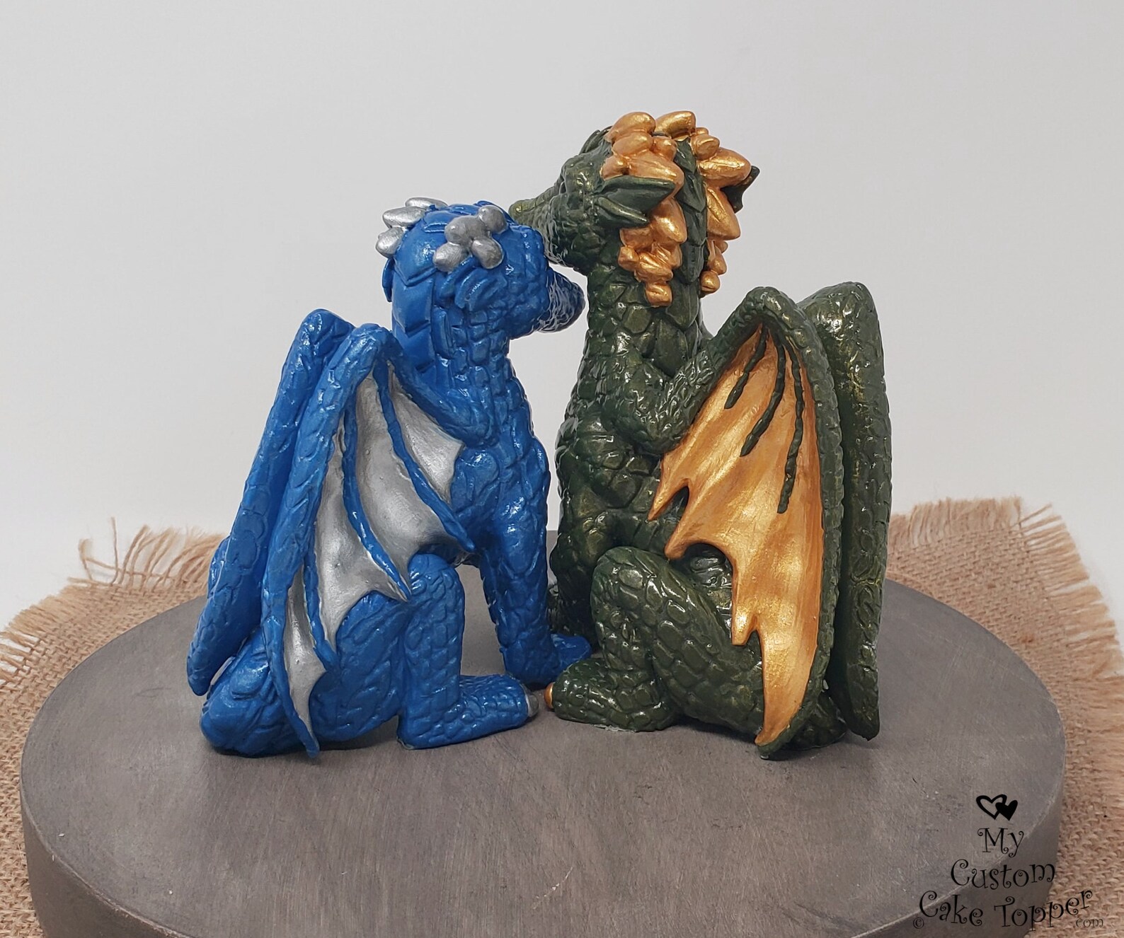 Cuddling Dragons Wedding Cake Topper - Realistic Dragon Bride and Groom ...