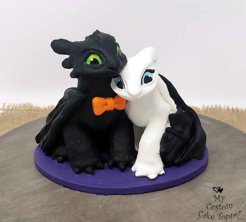 Lightfury Cake Topper - How to Train Your Dragon Nightfury Couple ...