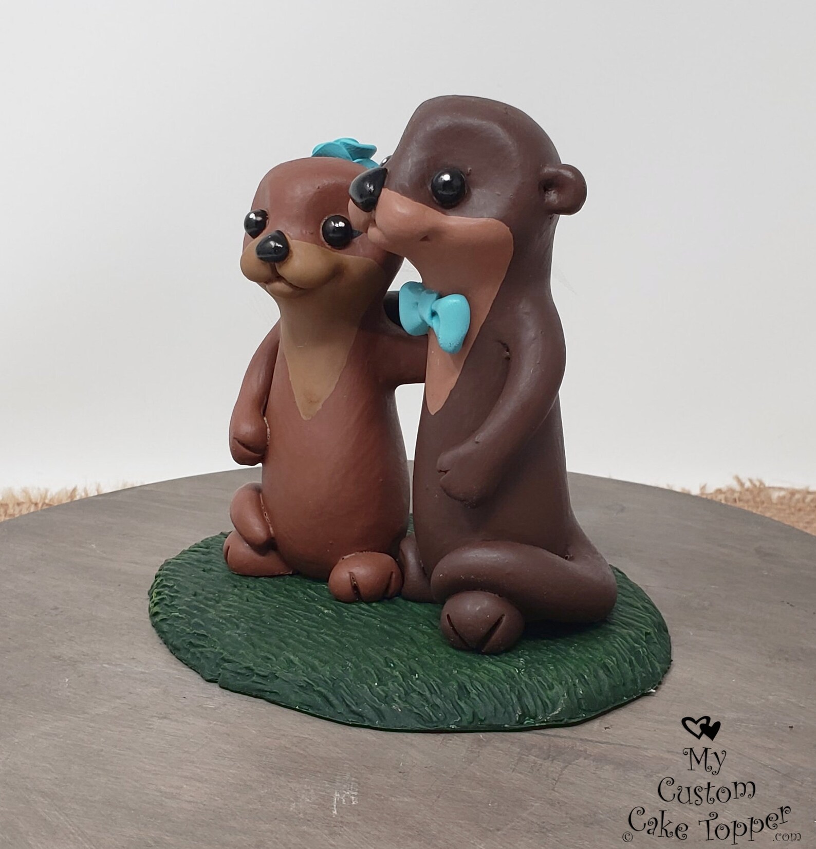 Otters Cake Topper - Cartoon Cuddling River Otter Wedding Figurine ...